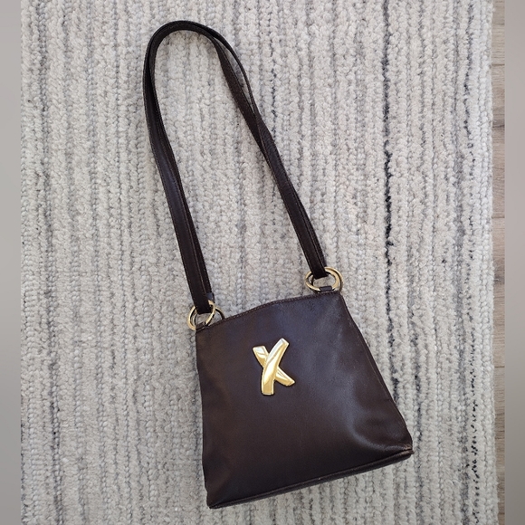 Paloma Picasso | Bags | Super Clean Paloma Picasso Kiss Xo Bag Purse ...